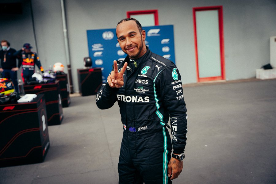 F1: Hamilton edges Perez for 99th pole at Imola - essaar.co.uk